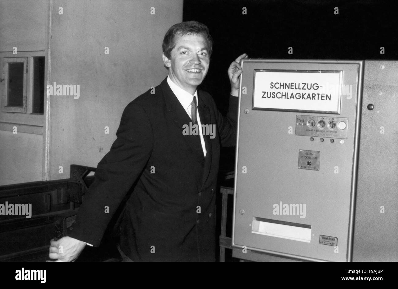 Raphael singer Black and White Stock Photos & Images - Alamy