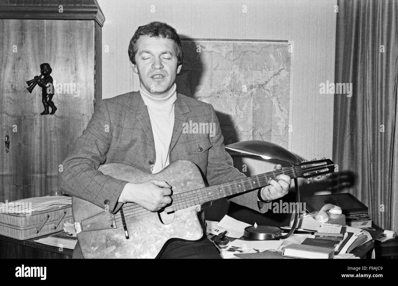 Germany club party Black and White Stock Photos & Images - Alamy