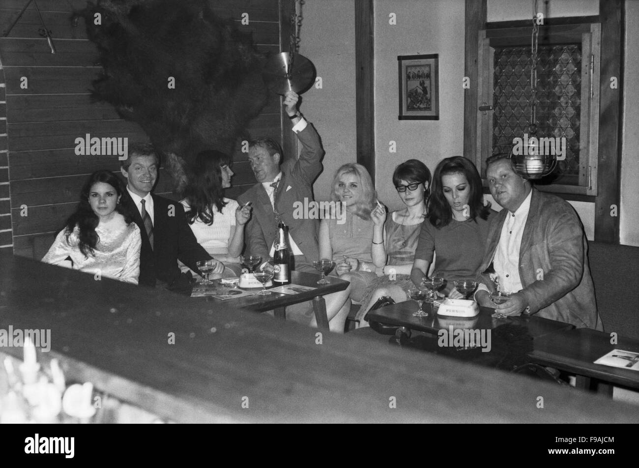 Jessy, Maria Duval, Joe Raphael, Friedel Frank und DJ Joe in Baden ...