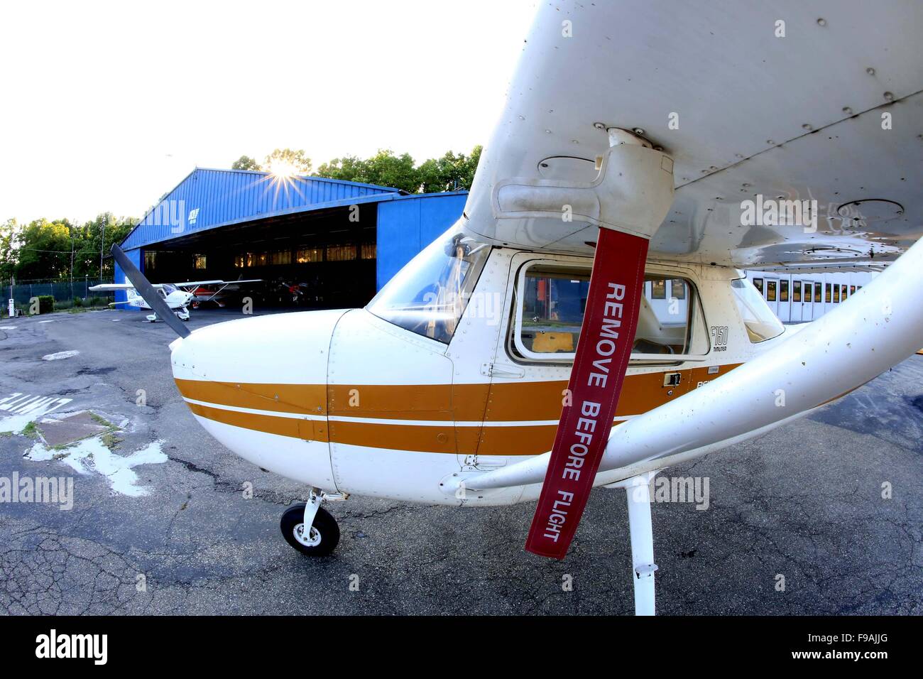Cessna c150 hi-res stock photography and images - Alamy