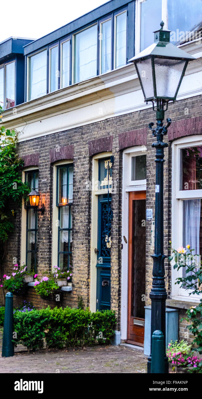 Traditional dutch architecture hi-res stock photography and images - Alamy