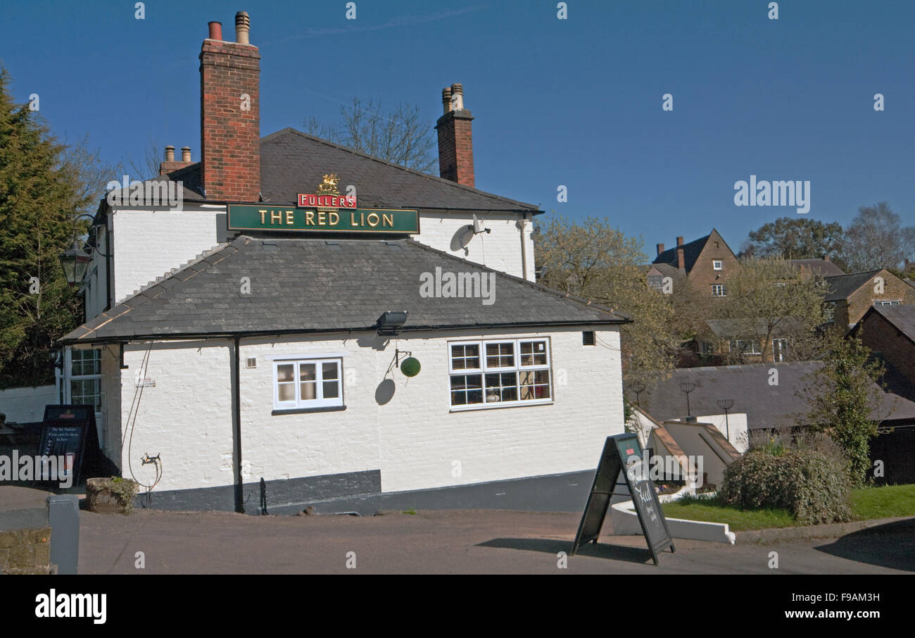 Bloxham, Oxfordshire, Red Lion Pub, England Stock Photo - Alamy