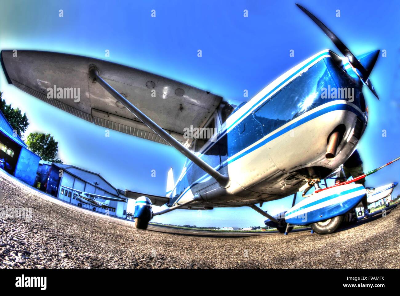 Cessna C172 aircraft stop on the hangar Stock Photo - Alamy
