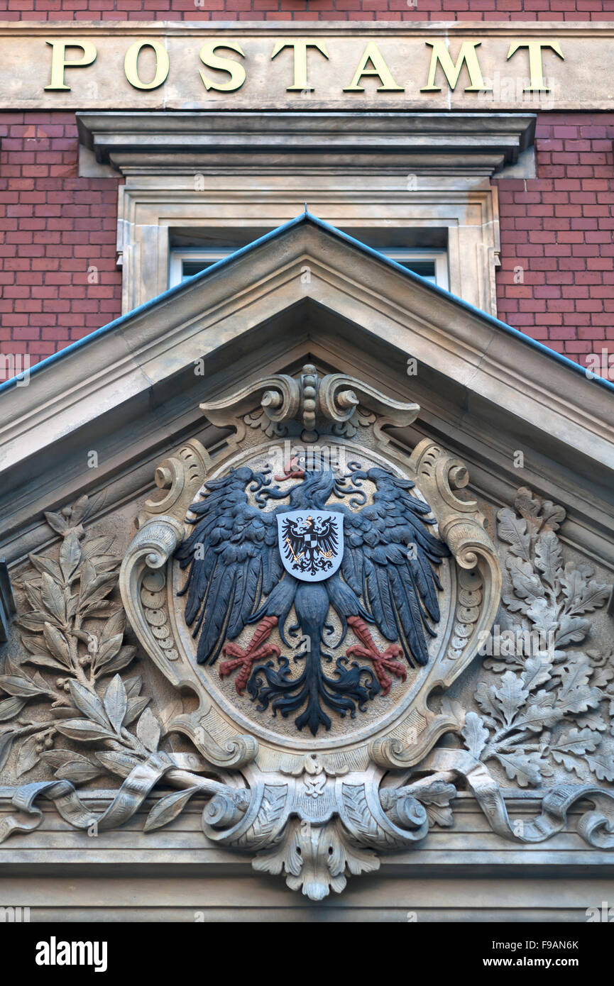 Eagle post hi-res stock photography and images - Alamy