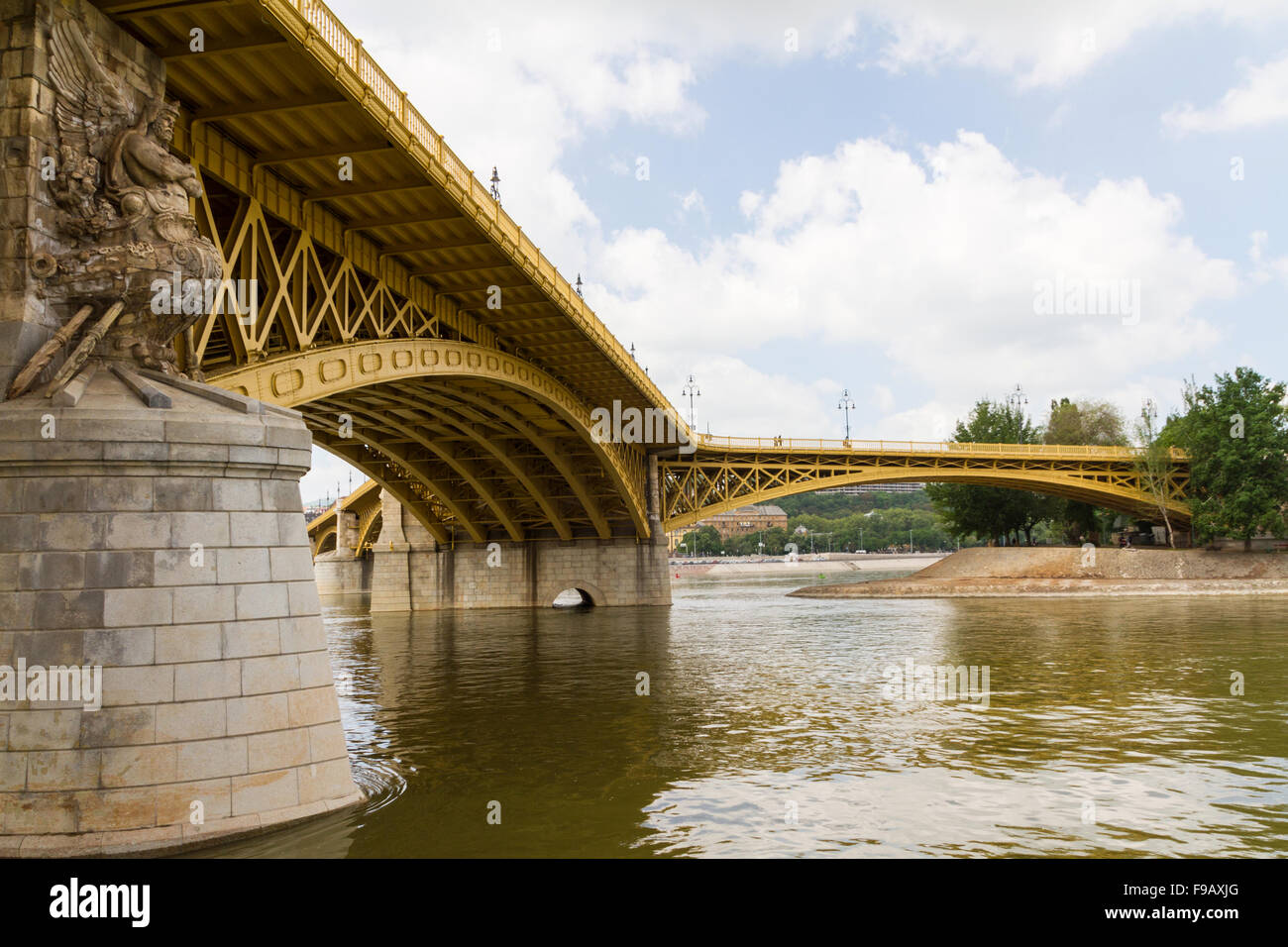 Scenic view of the recently renewed Margit bridge in Budapest Stock ...