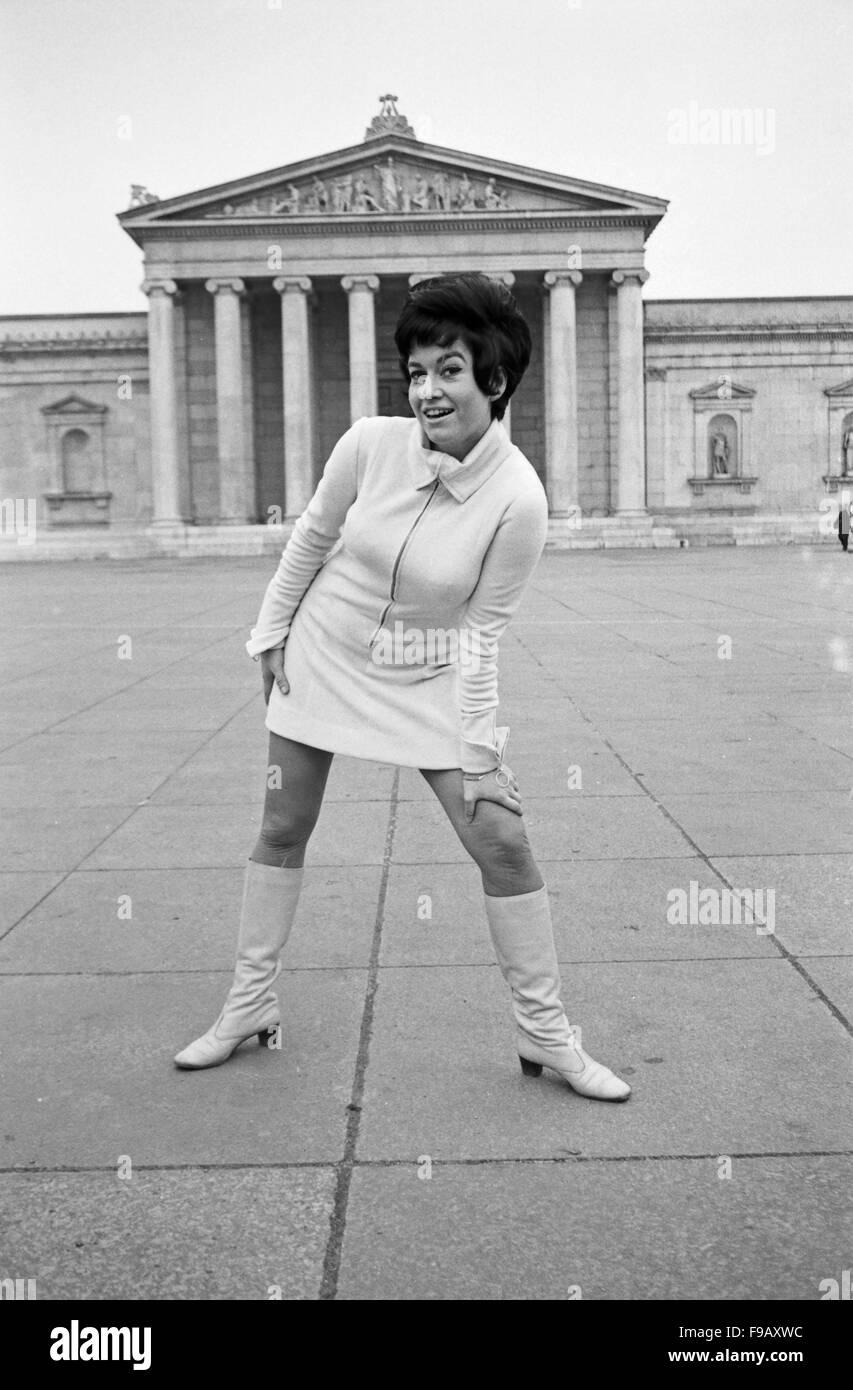 Deutsche Schauspielerin Dagmar Hank, Deutschland 1960er Jahre. German ...