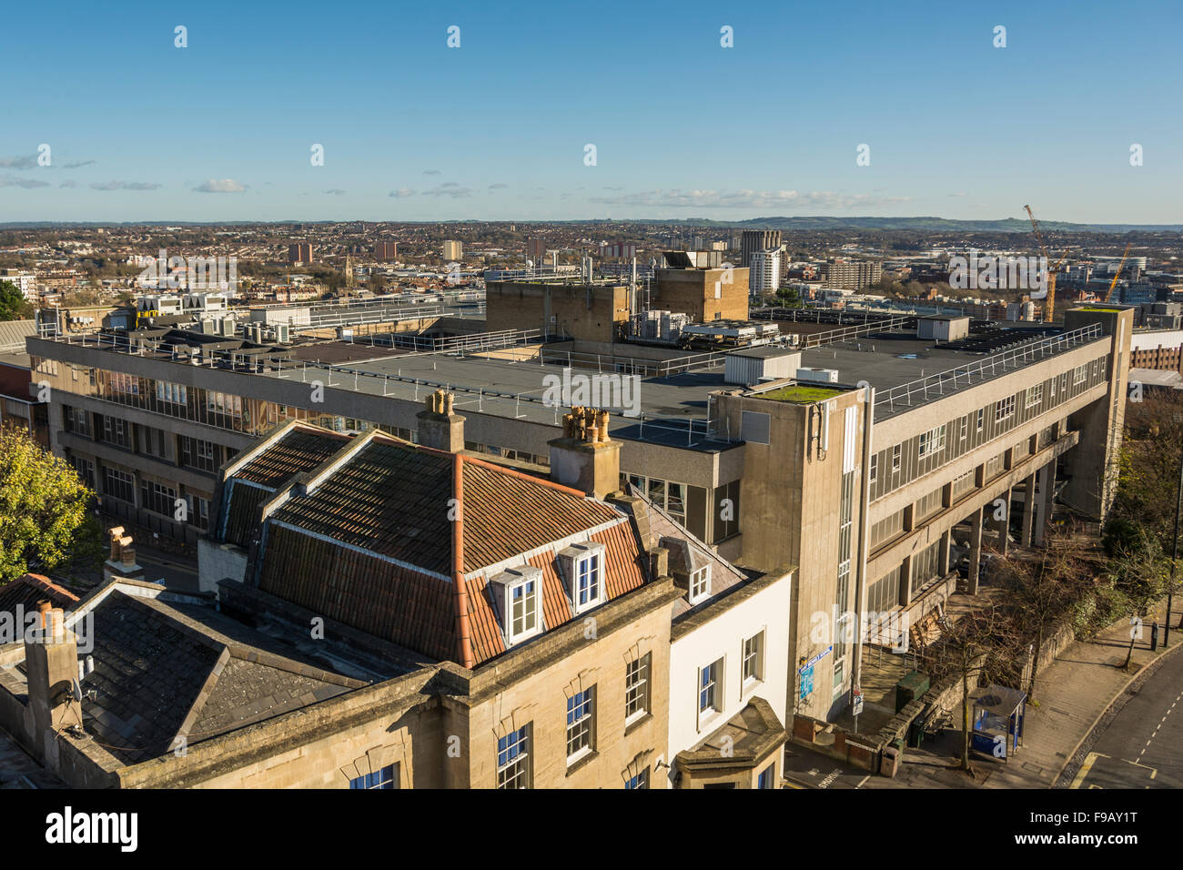City hospital maternity building hi-res stock photography and images ...
