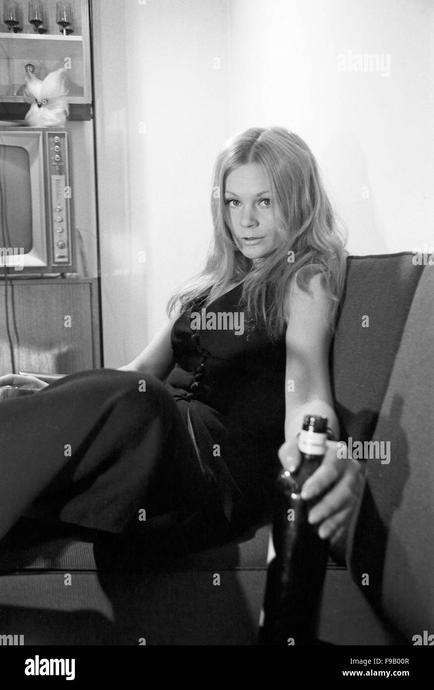 Deutsche Schauspielerin Elke Hart, Deutschland 1960er Jahre. German ...