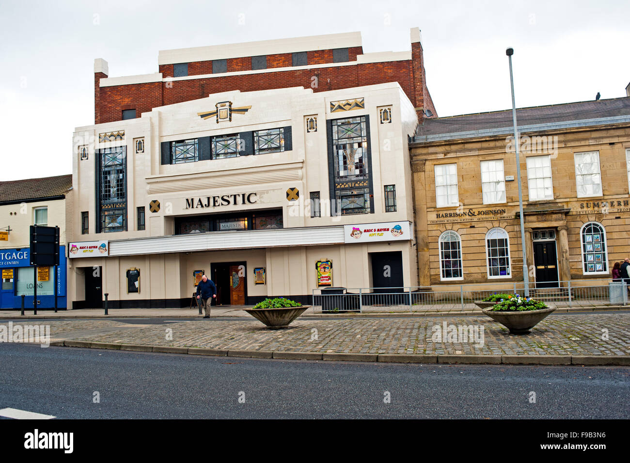 Darlington hall hi-res stock photography and images - Alamy