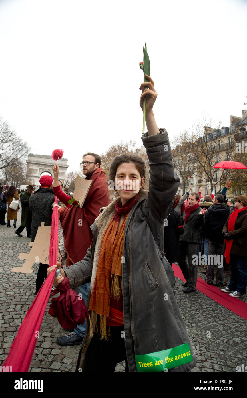 COP 21 UN Climate Conference. D12 Day of action drawing red lines ...