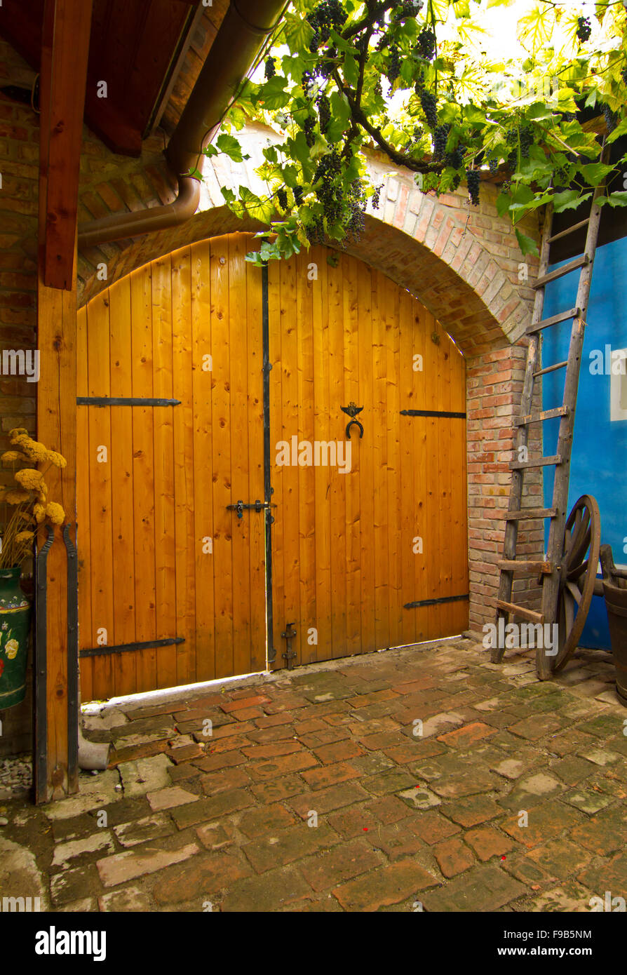 Old wooden gate Stock Photo - Alamy