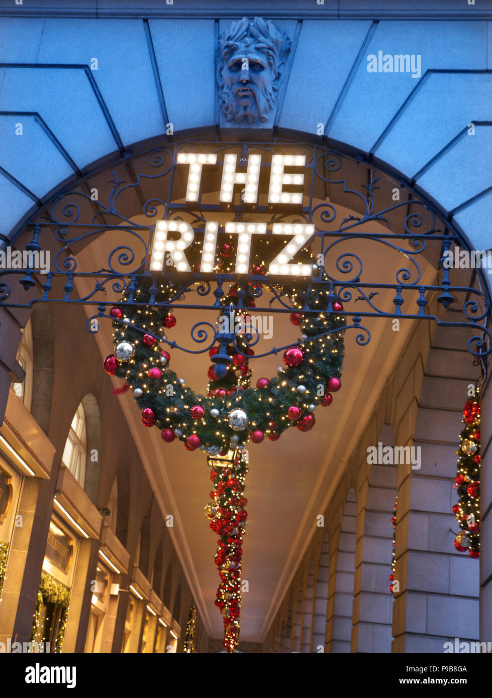 The ritz hotel hi-res stock photography and images - Alamy