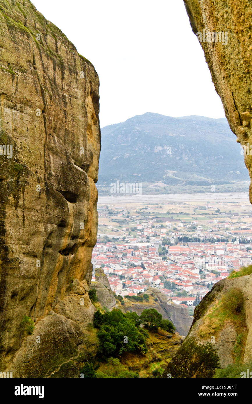 Meteora cliffs and monasteries Stock Photo - Alamy