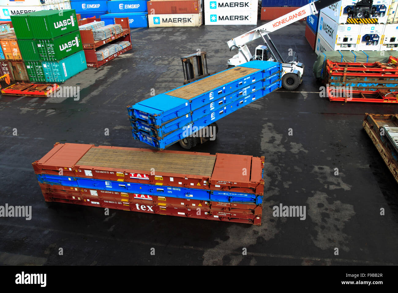 Shipping containers Port of Tórshavn Faroe Islands Stock Photo - Alamy