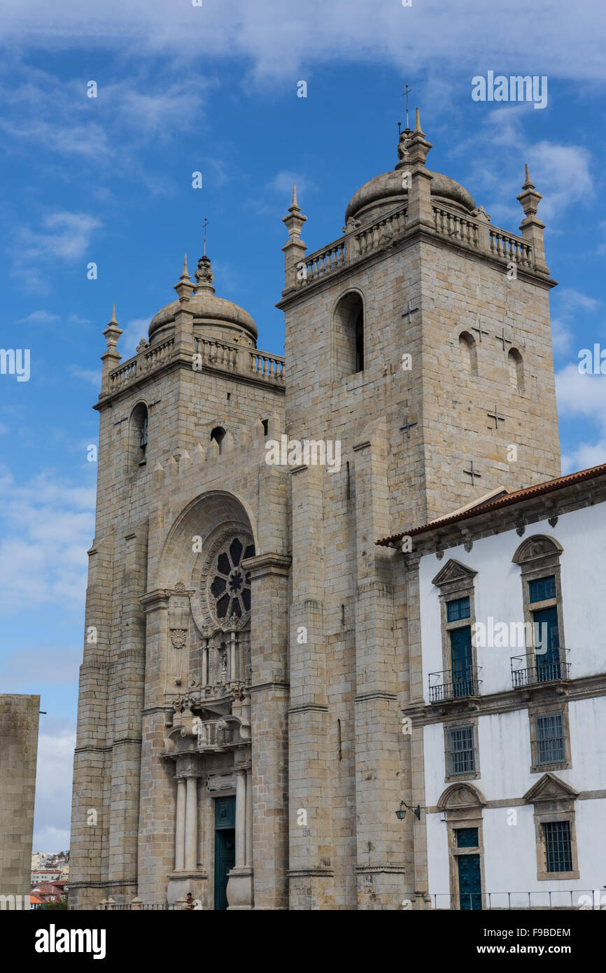 Panoramic view of the Porto Cathedral (Se Porto) - Portugal Stock Photo ...