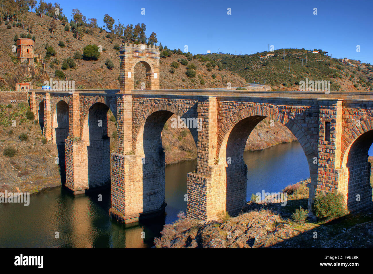 Roman bridge of alcantara hi-res stock photography and images - Alamy
