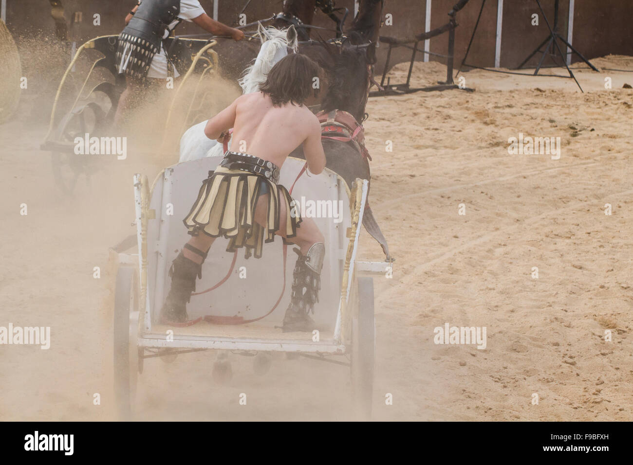 Soldier, Roman chariot in a fight of gladiators, bloody circus Stock ...