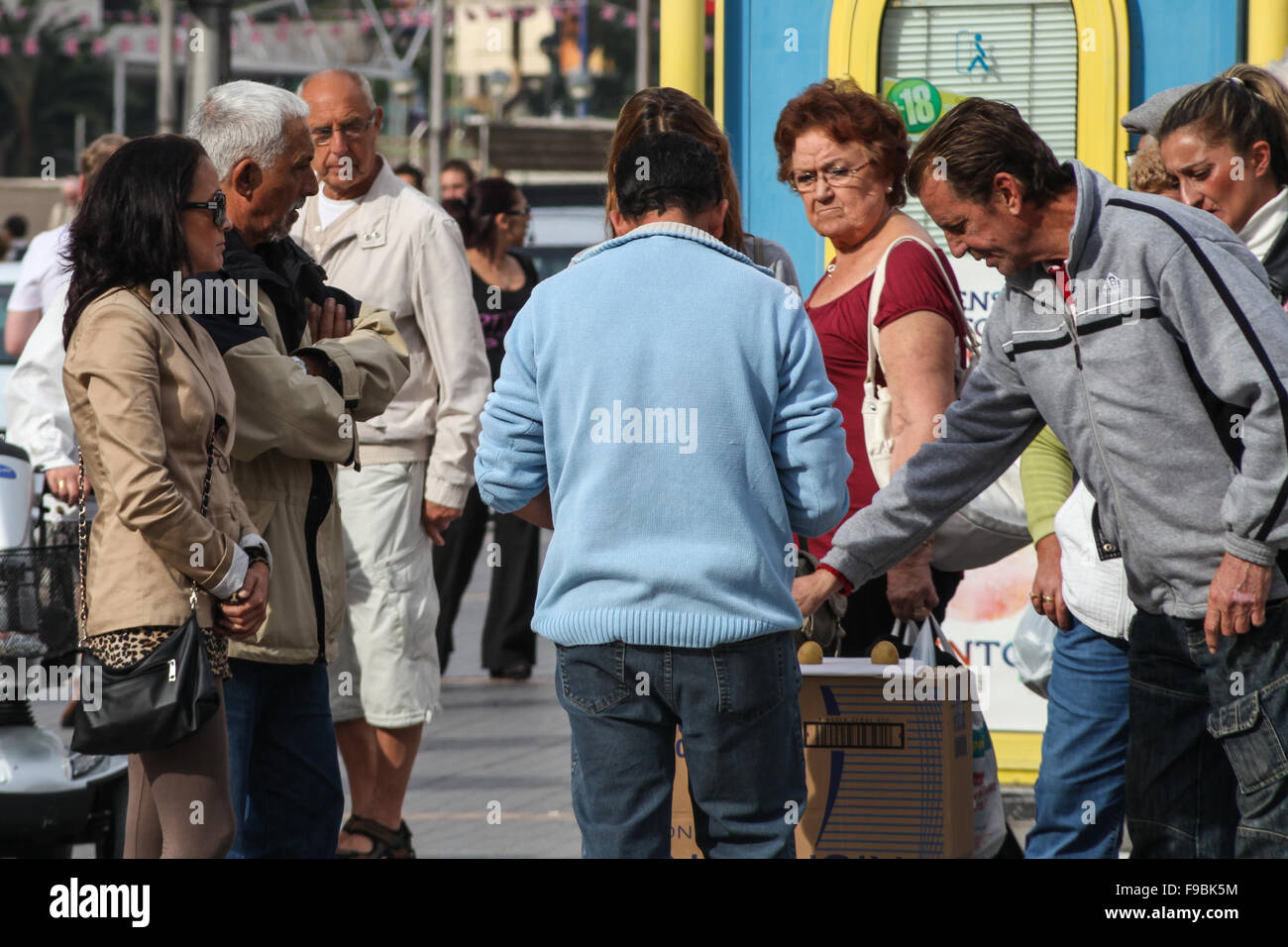 Pea men, peamen, shell men, con men, most of the people in this picture ...