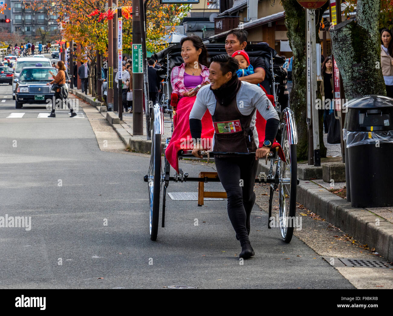 Rickshaws being used to take tourist around Arashiyama in Kyoto ...