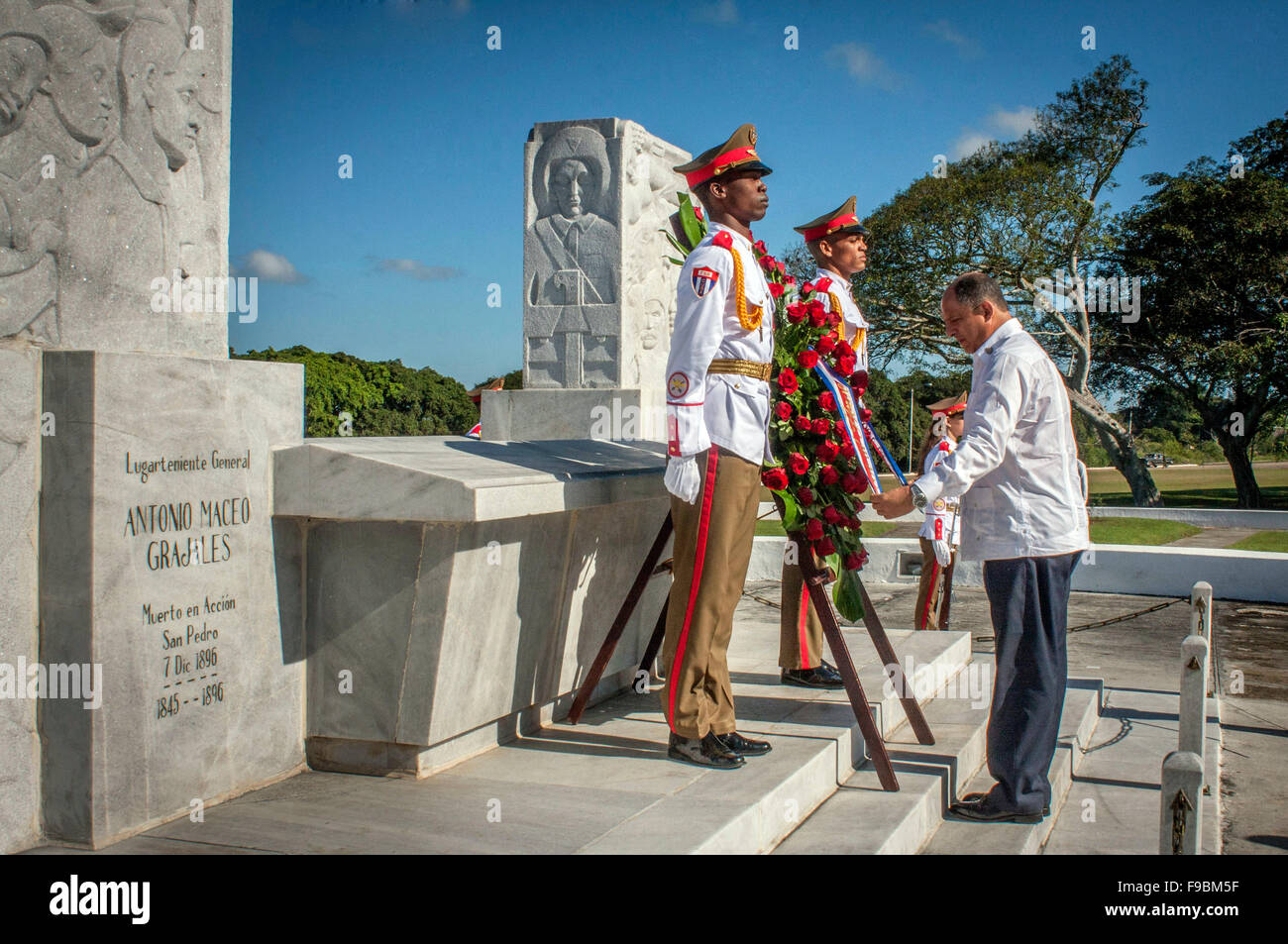 Havana, Cuba. 15th Dec, 2015. Visiting Costa Rican President Luis ...