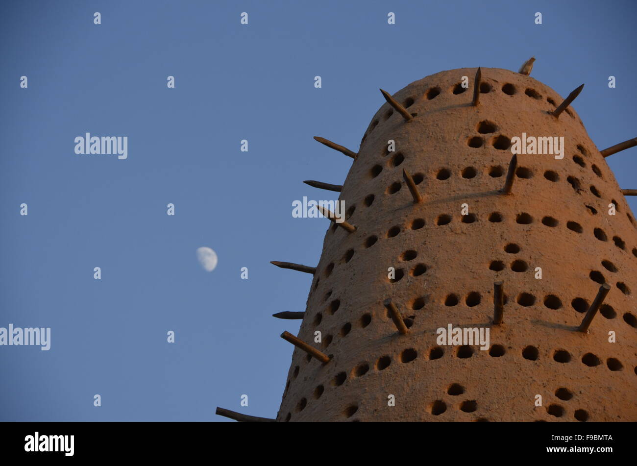 Old buildings in desert hi-res stock photography and images - Alamy