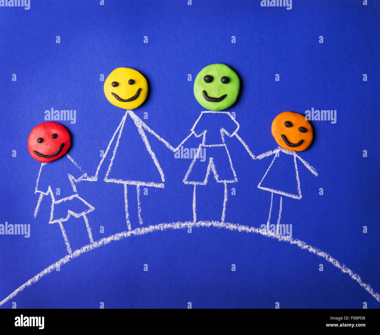 Children heads cutout hi-res stock photography and images - Alamy