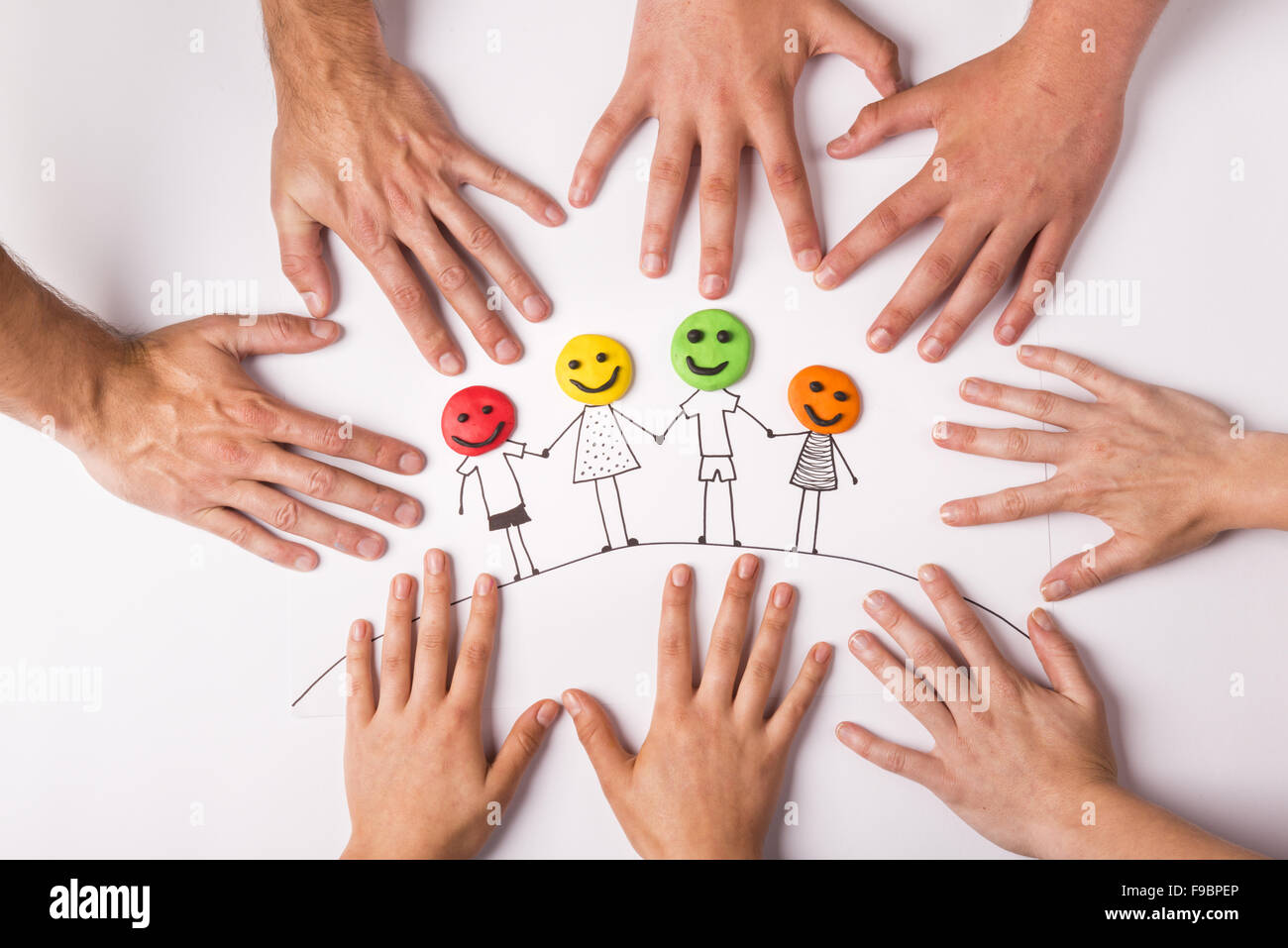 Children heads cutout hi-res stock photography and images - Alamy