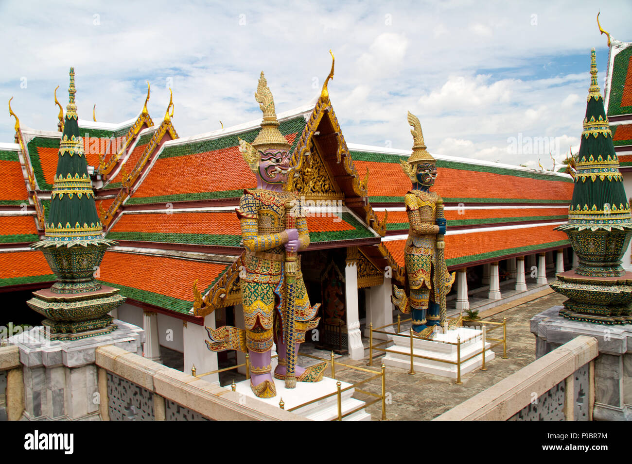 Statue in the Ramayana Stock Photo - Alamy
