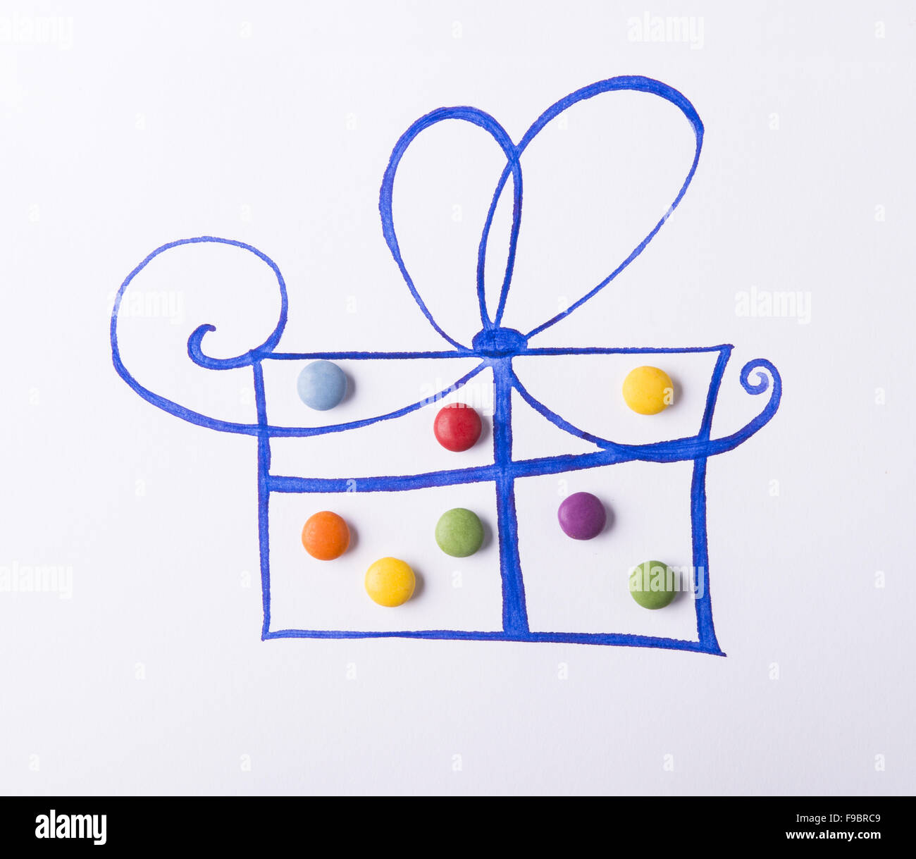 Small round objects hi-res stock photography and images - Alamy