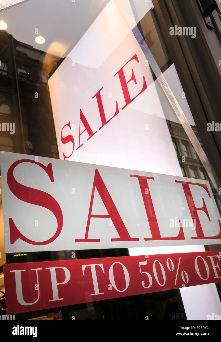 Red lettering on signs hi-res stock photography and images - Alamy