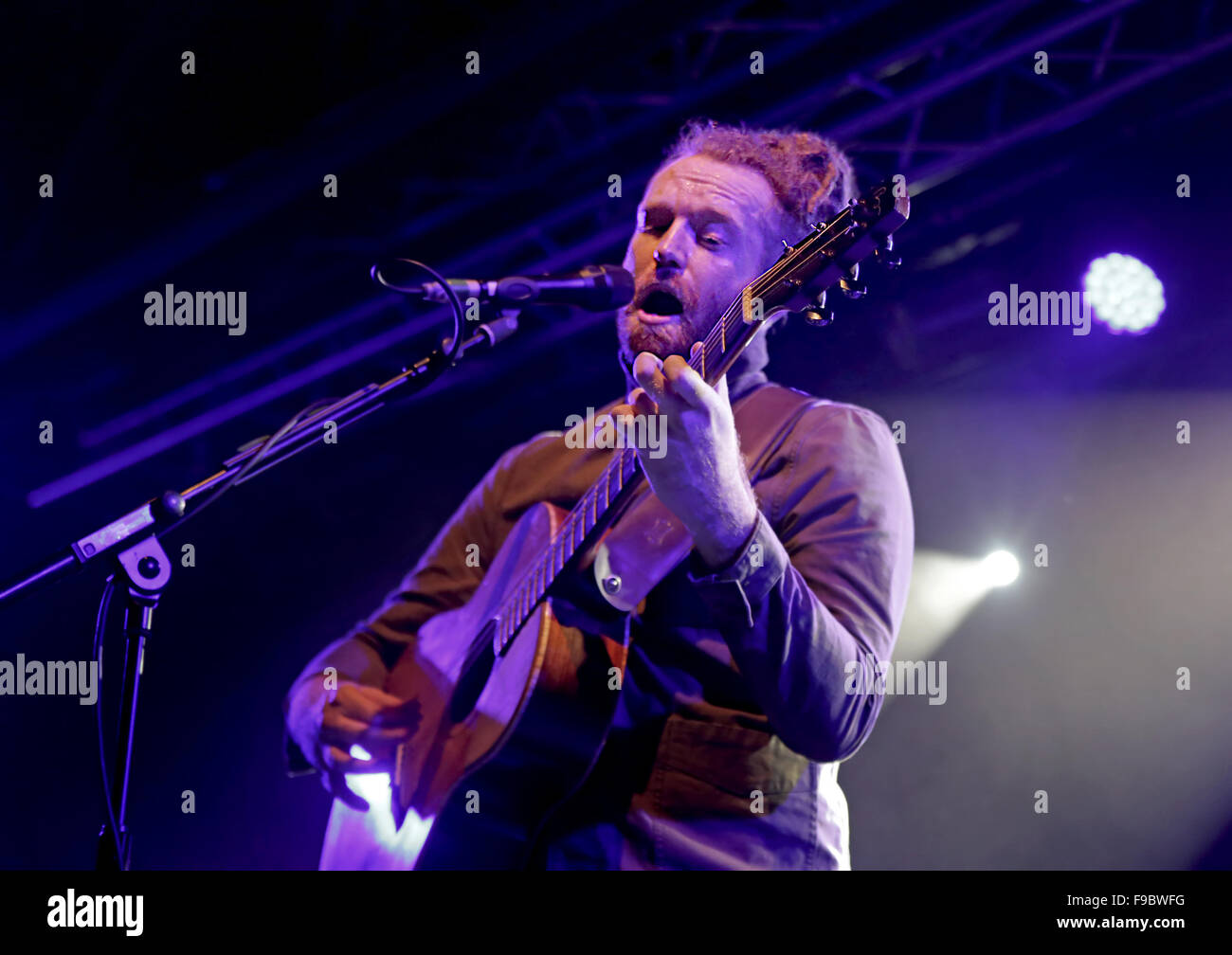 Newton Faulkner performs at Liverpool O2 Academy Featuring: Newton ...