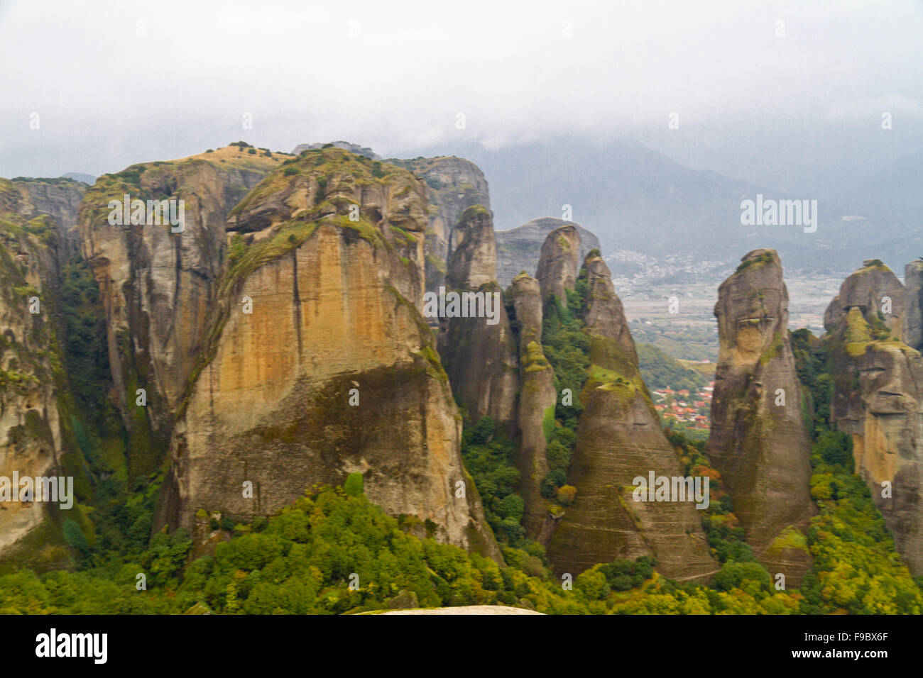 Meteora cliffs and monasteries Stock Photo - Alamy