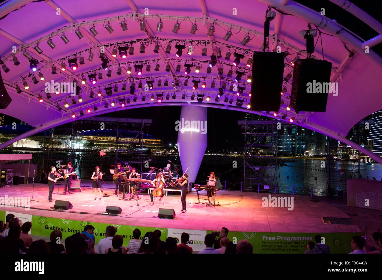 Night view of marina way sand: the most expensive property in the world ...