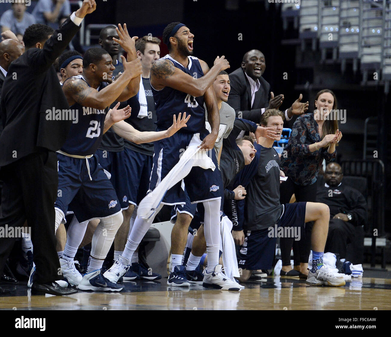 Washington, DC, USA. 15th Dec, 2015. 20151215 - The Monmouth bench ...
