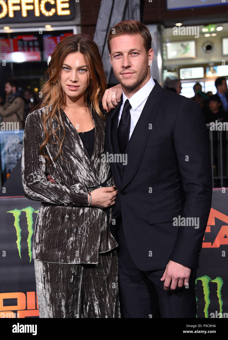 Hollywood, California, USA. 15th Dec, 2015. Luke Bracey arrives for the ...