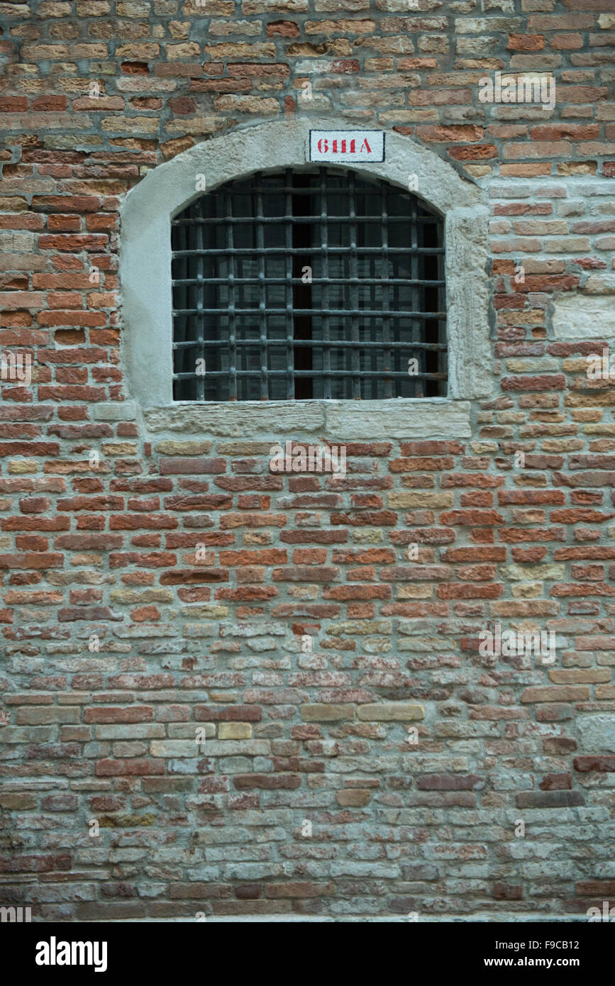 old circular window in Venice Stock Photo - Alamy