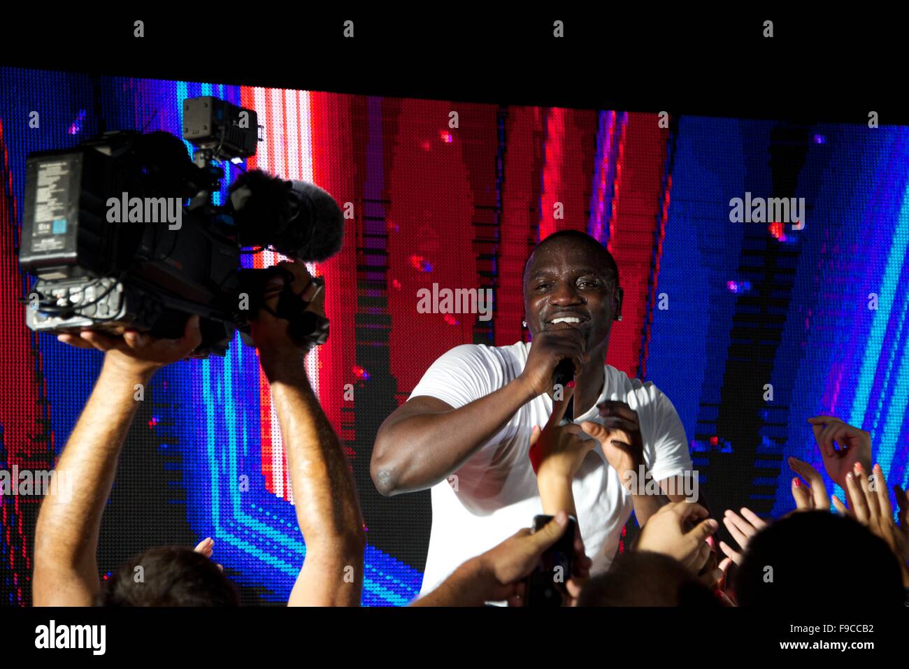Akon singer hi-res stock photography and images - Alamy