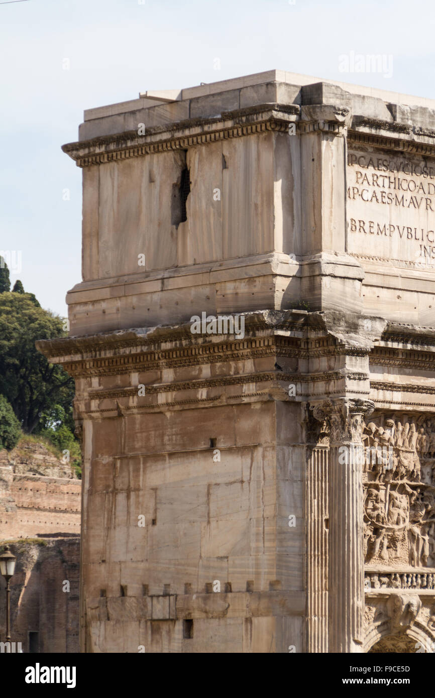 Building ruins and ancient columns in Rome, Italy Stock Photo - Alamy