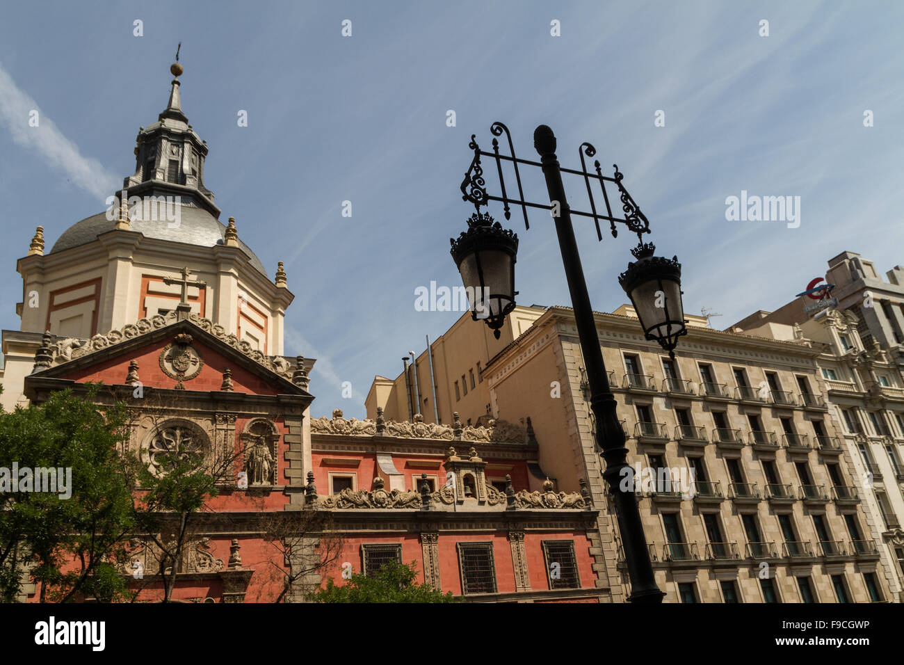 Street View in Madrid Stock Photo - Alamy