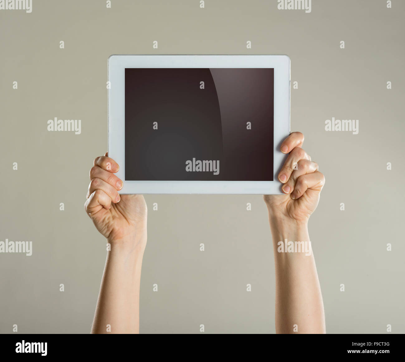 Hands tablet screen hi-res stock photography and images - Alamy Hands tablet screen hi-res stock photography and images - Alamy