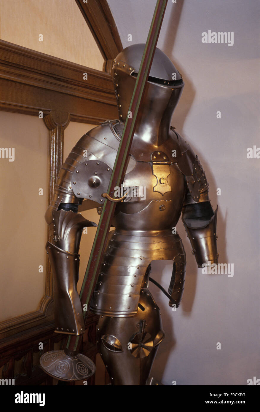 Castle interior armour hi-res stock photography and images - Alamy