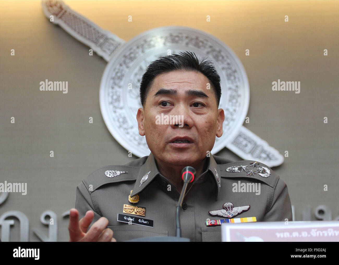 Bangkok, Thailand. 16th Dec, 2015. Thai National Police chief Pol. Lt ...