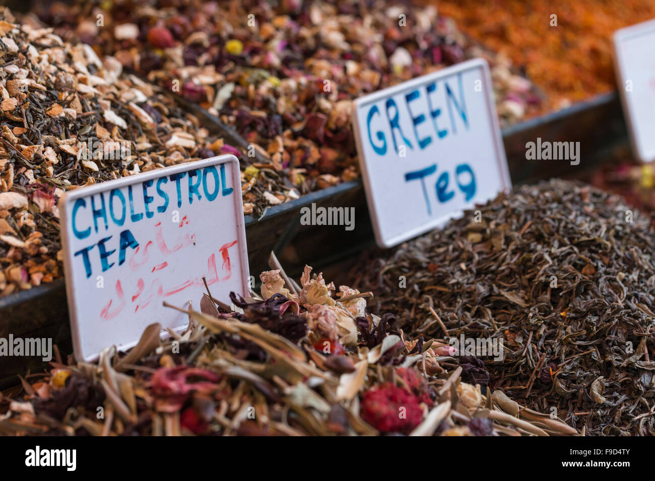 Tea shop in Grand Bazaar, Istanbul, Turkey Stock Photo - Alamy