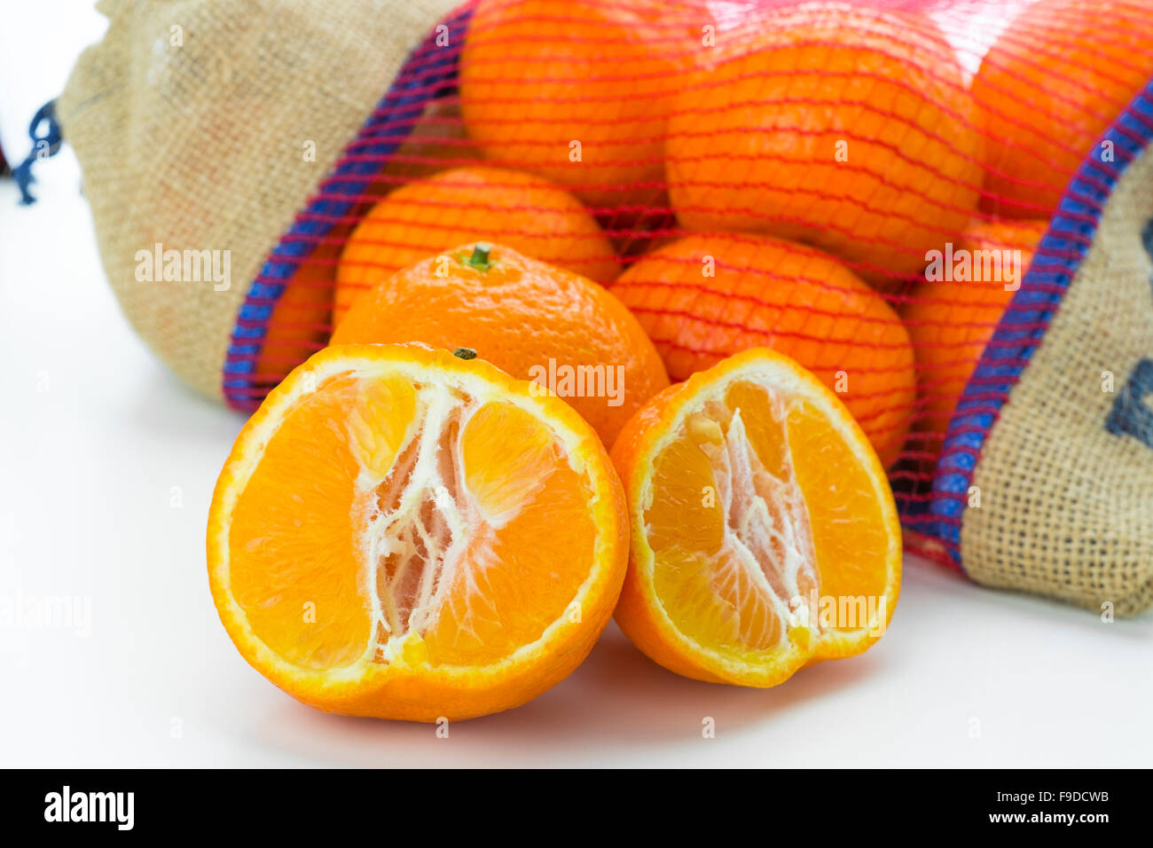 Medium white bag hi-res stock photography and images - Alamy