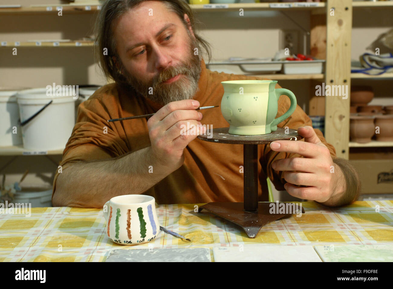 Ceramic paintings hi-res stock photography and images - Alamy