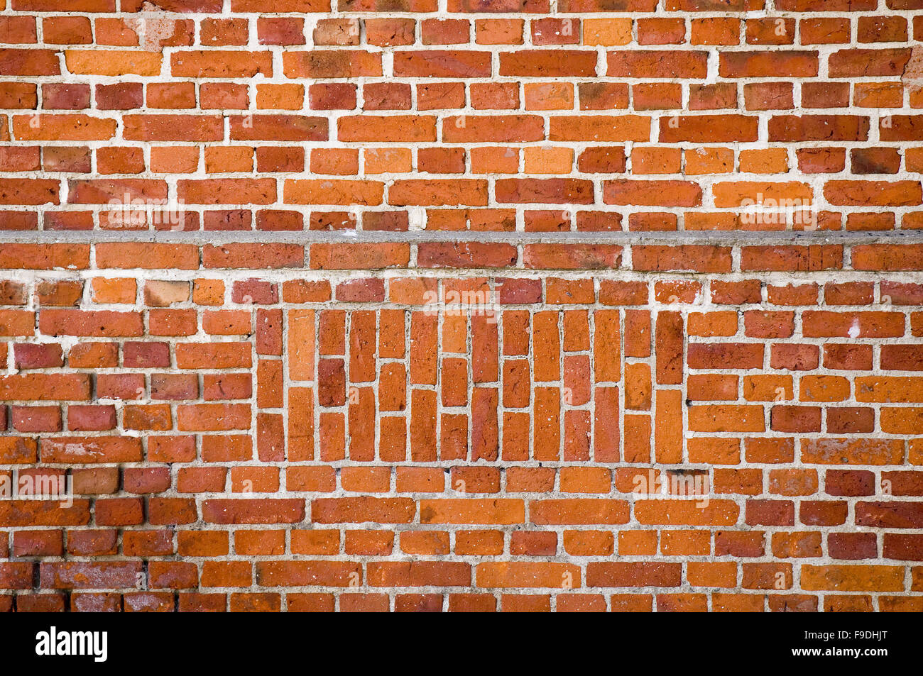 Dividing brick hi-res stock photography and images - Alamy