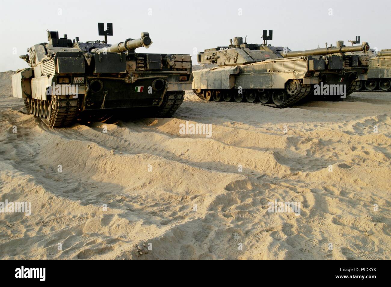 Italian military intervention in Iraq (10/2004), parking of the heavy ...