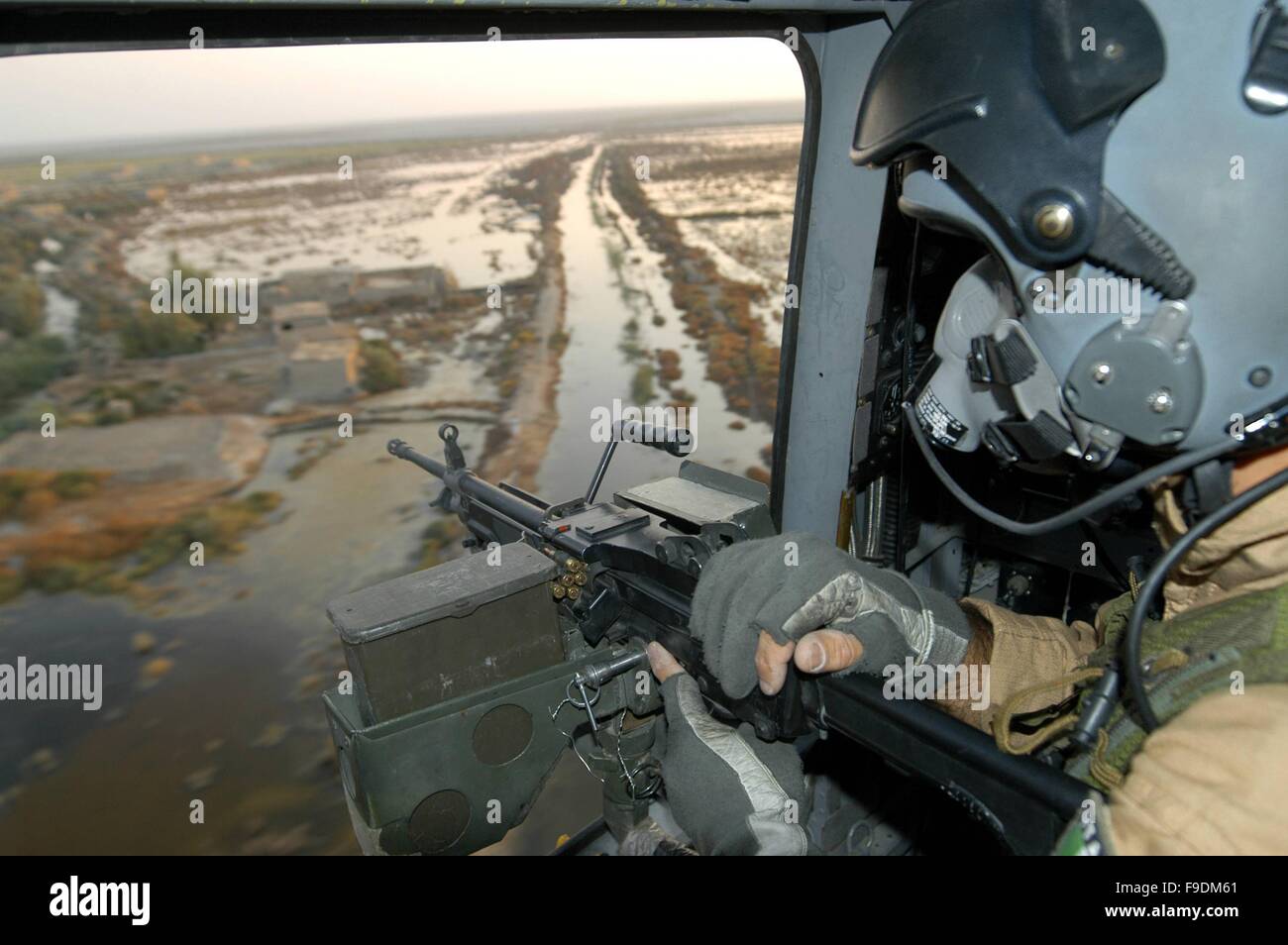 Apache Helicopter Cockpit Gunner