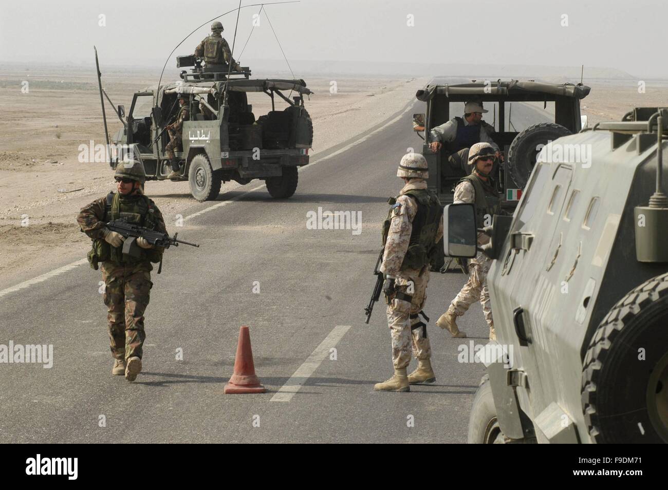 Highway 10 iraq hi-res stock photography and images - Alamy