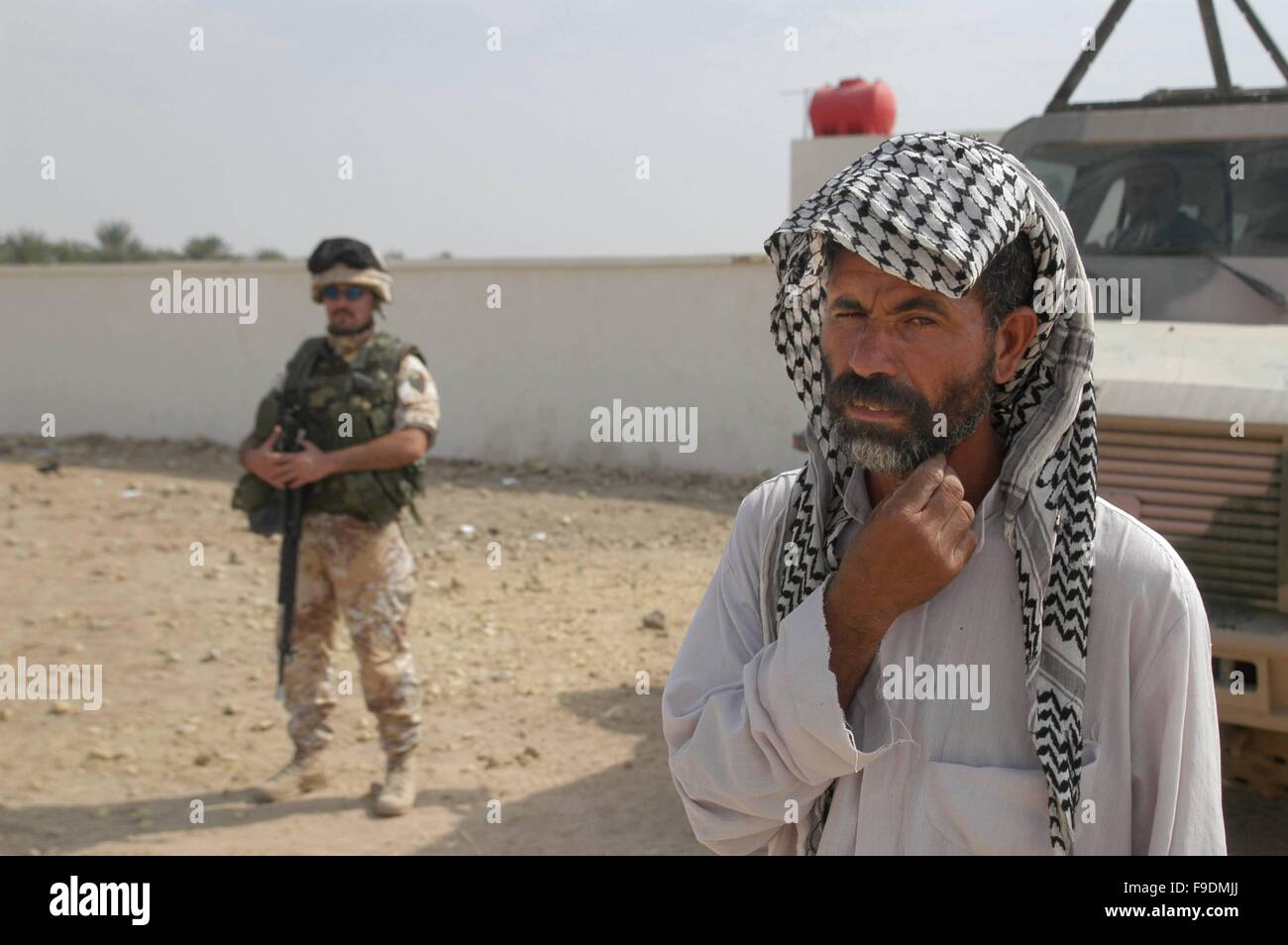 Italian military intervention in Iraq (10/2004), soldiers of the ...